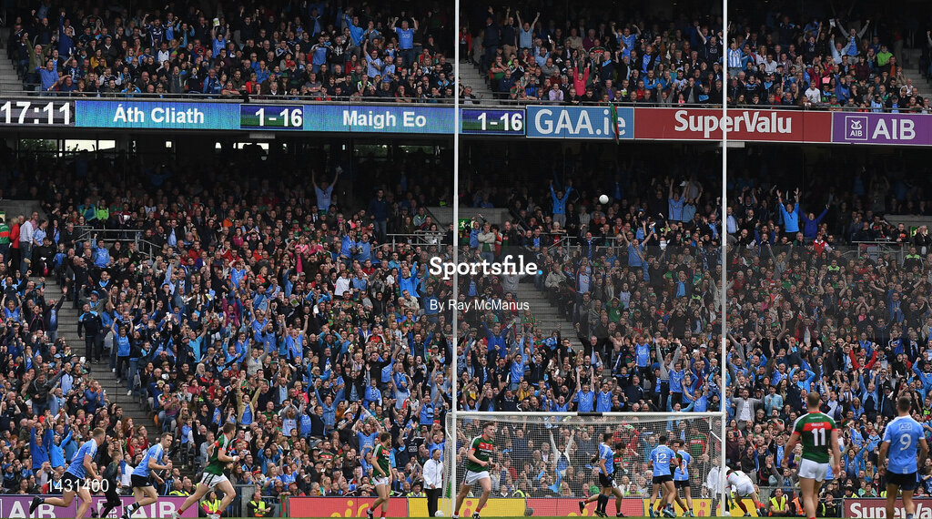 Sportsfile - Sportsfile Images of the Year 2017 - 1431400