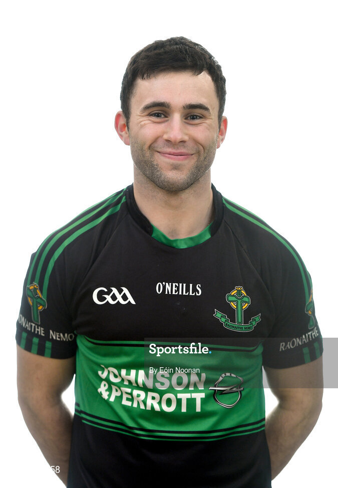Sportsfile - Nemo Rangers Squad Portraits 2018 - 1464458