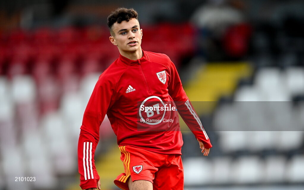 Sportsfile - Wales v Republic of Ireland - Victory Shield - 2101023