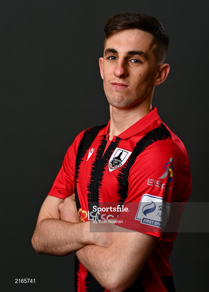 Sportsfile - Longford Town FC Squad Portraits 2022 - 2165741