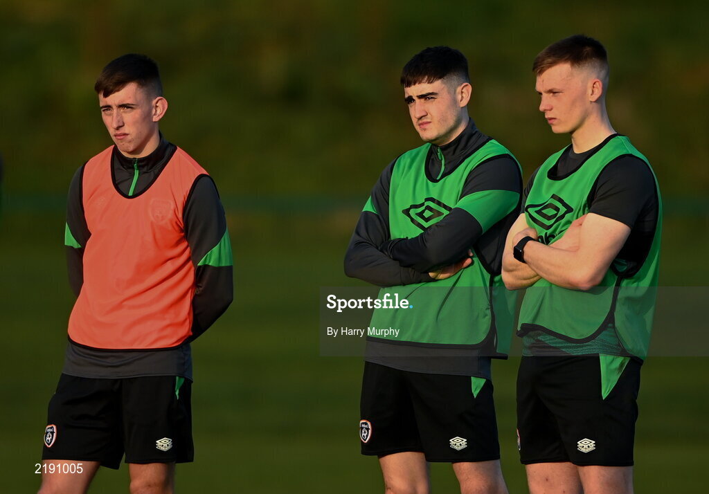 Sportsfile - Republic of Ireland U21's Training Session - 2191005