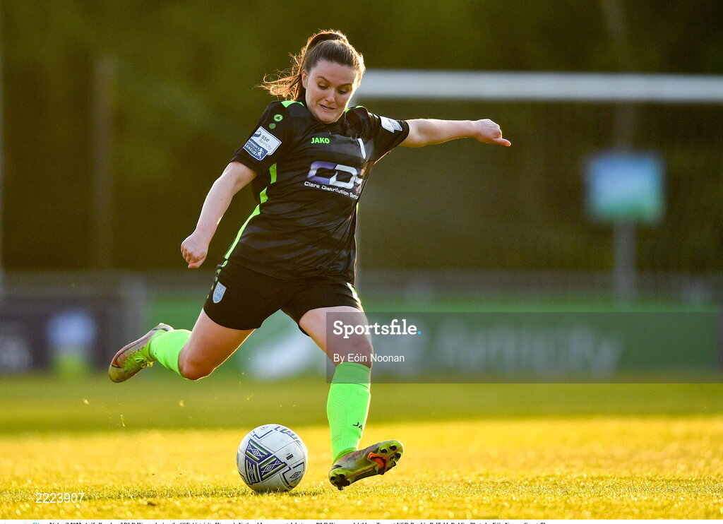 Sportsfile - DLR Waves v Athlone Town - SSE Airtricity Women's National ...