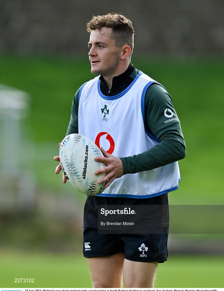 Sportsfile - Ireland Rugby Squad Training and Media Conference - 2273102