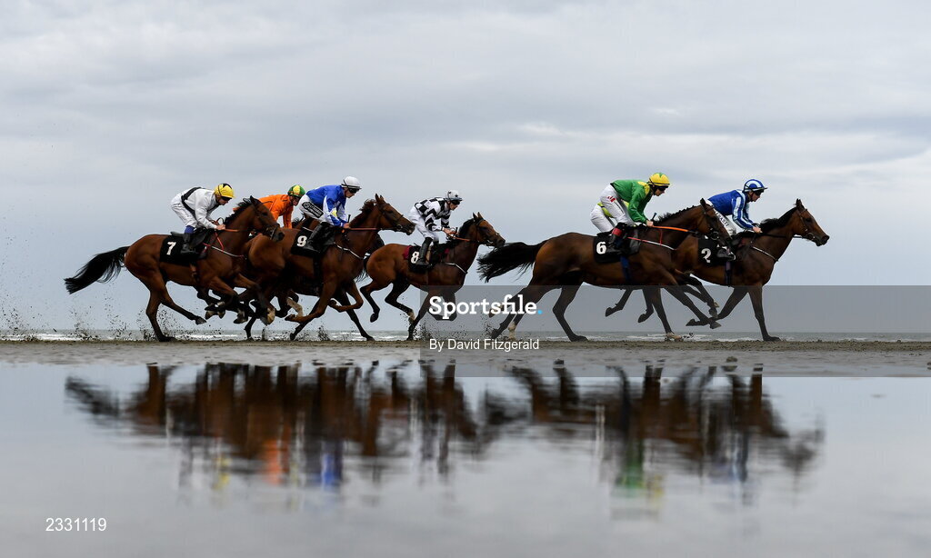 Sportsfile - Laytown Races 2022 - 2331119