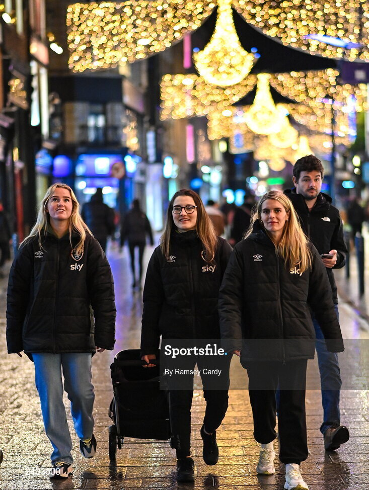 Sportsfile - Republic of Ireland WNT supporting Dublin Simon Community ...