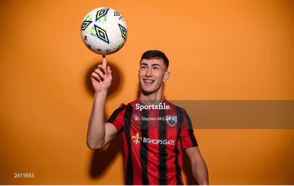Sportsfile - Longford Town FC Squad Portraits 2023 - 2411653