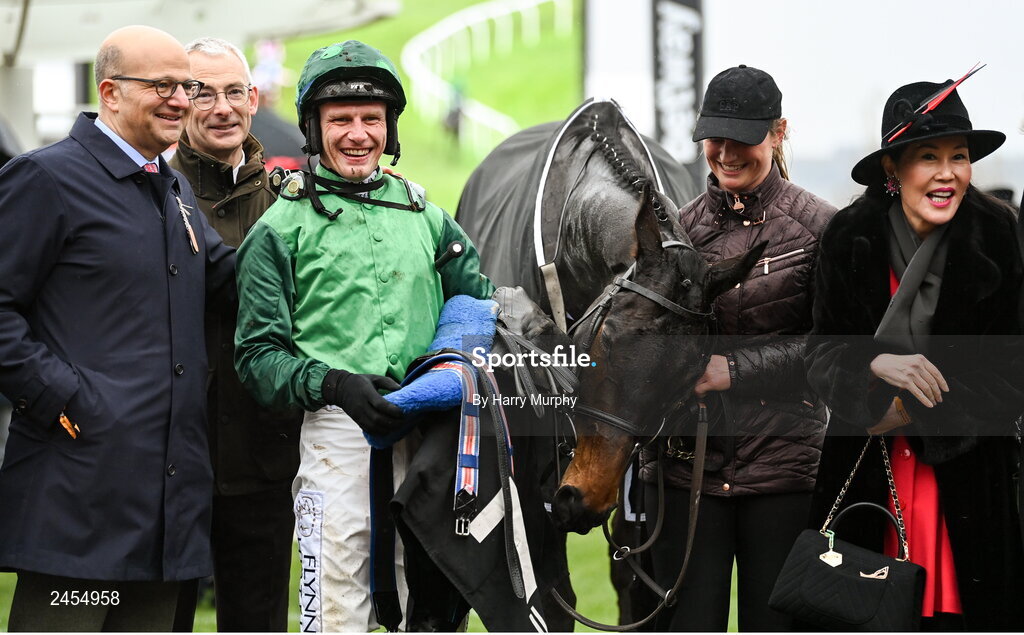 Sportsfile - Cheltenham Racing Festival - Day Two - 2454958