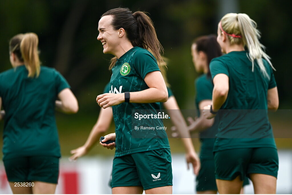 Sportsfile - Republic of Ireland Women Open Training Session - 2538260