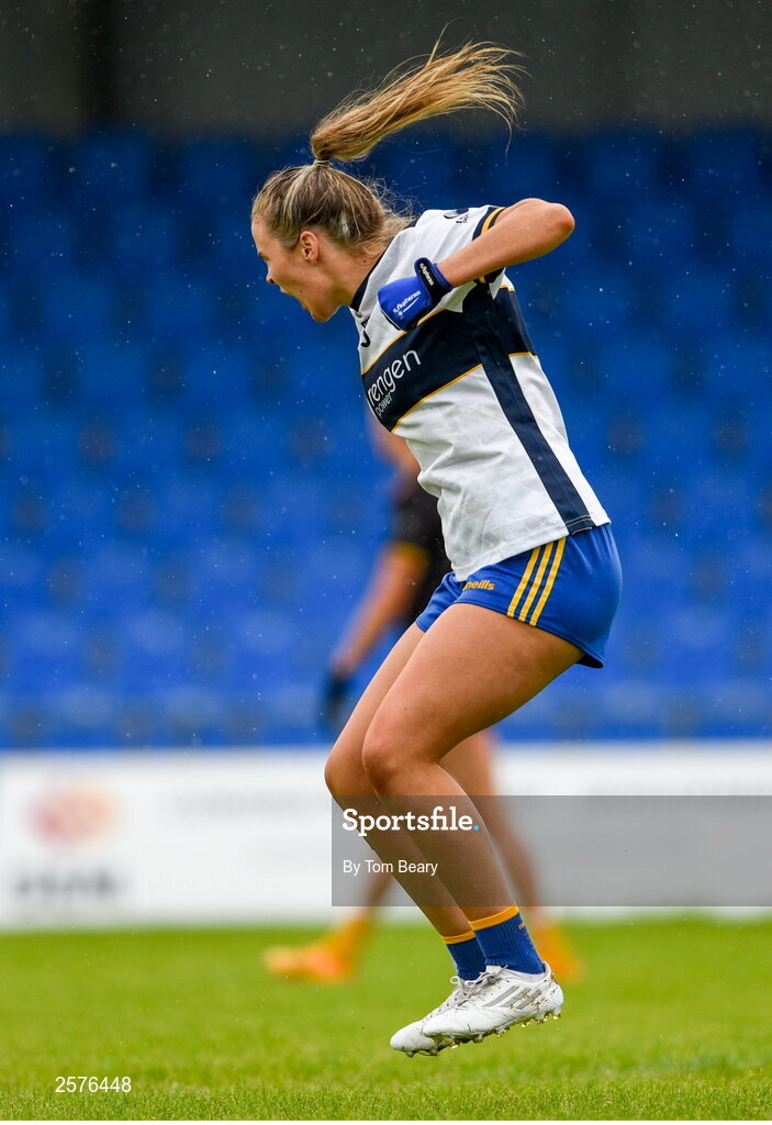Sportsfile - Antrim v Clare - TG4 LGFA All-Ireland Intermediate ...