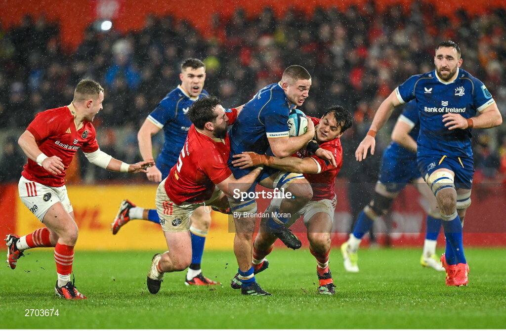 Sportsfile - Munster v Leinster - United Rugby Championship - 2703674