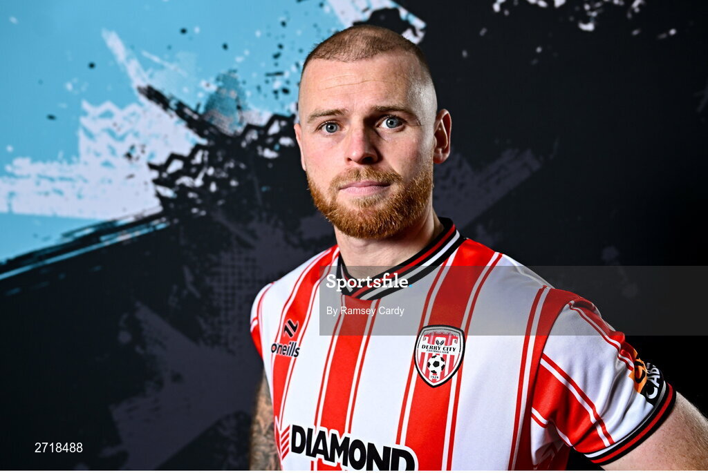 Sportsfile - Derry City Squad Portraits 2024 - 2718488