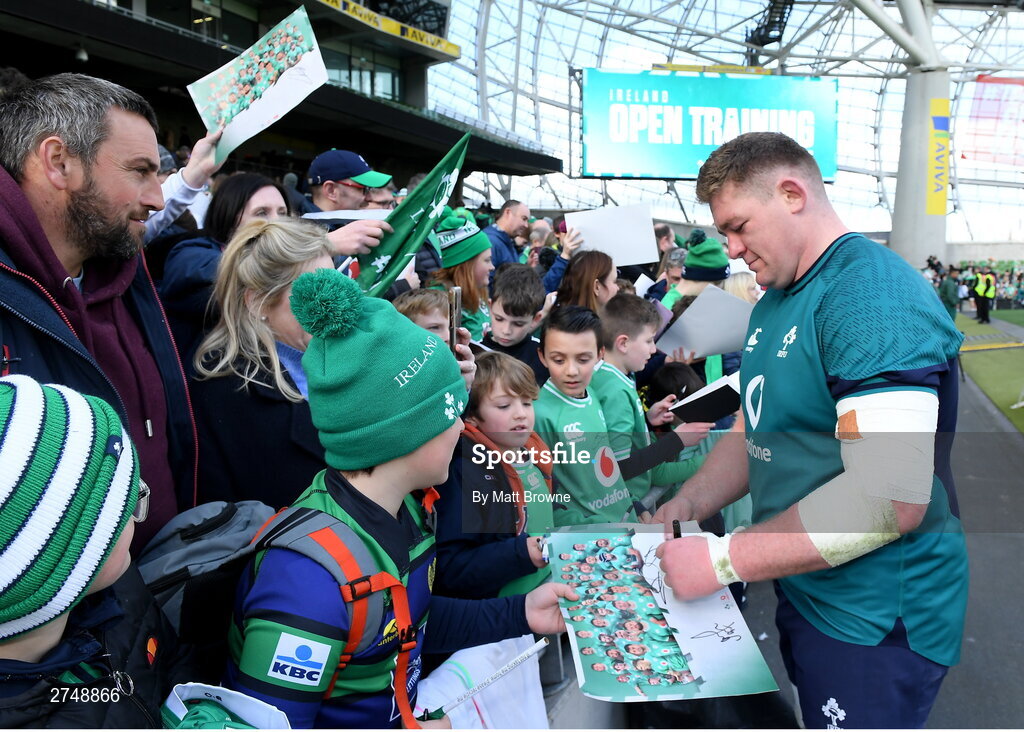 Sportsfile - Ireland Rugby Open Training Session - 2748866