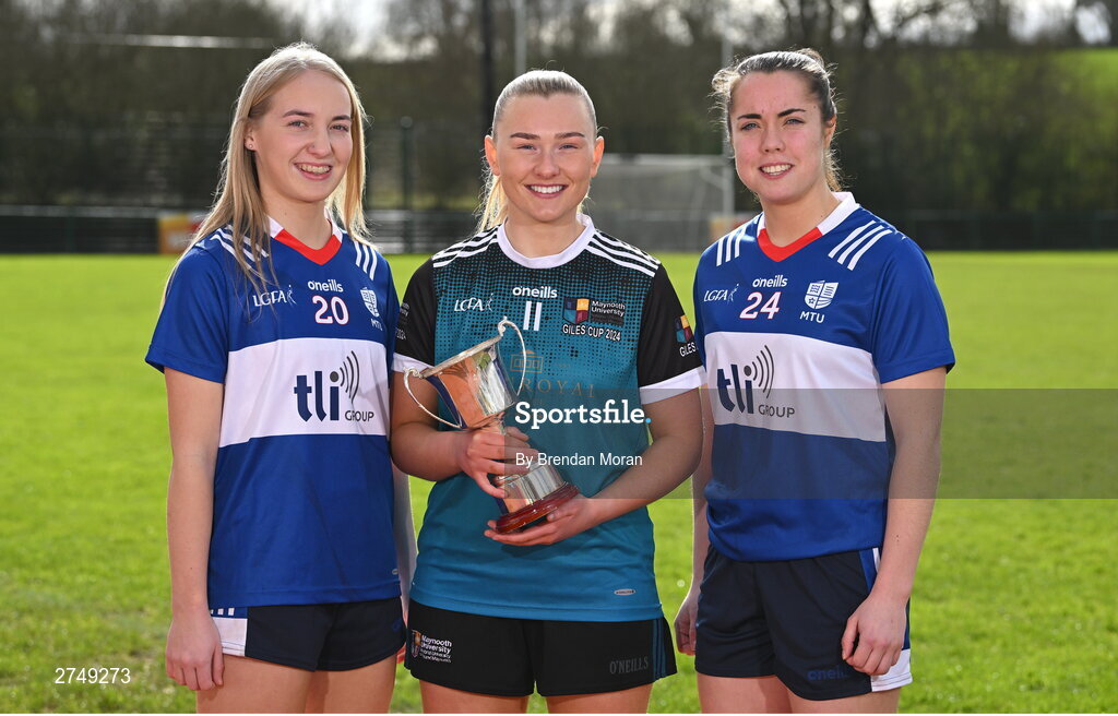 Sportsfile - LGFA Higher Education Football Championships – Captains ...