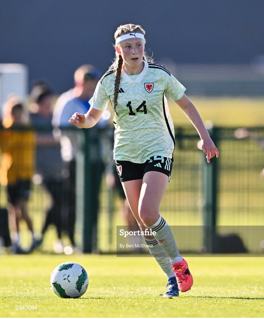 Sportsfile - Republic of Ireland v Cymru - Women’s Under-16s ...