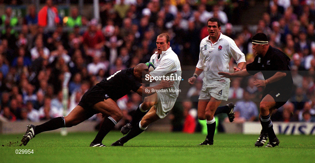 Sportsfile - England v New Zealand - 1999 Rugby World Cup Pool B - 029954