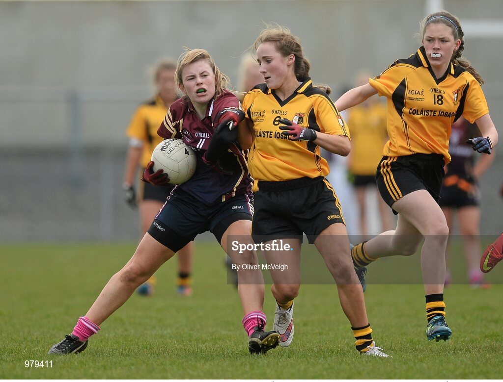 Sportsfile - Coláiste Íosagáin S.S. Stillorgan v Loreto Omagh - TESCO ...