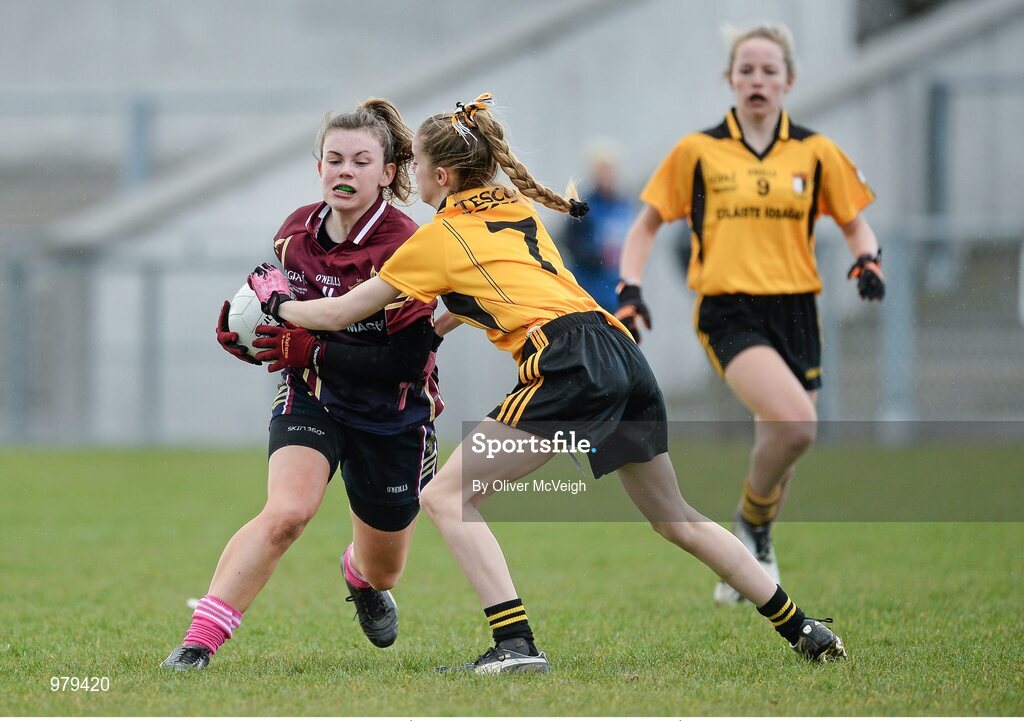 Sportsfile - Coláiste Íosagáin S.S. Stillorgan v Loreto Omagh - TESCO ...