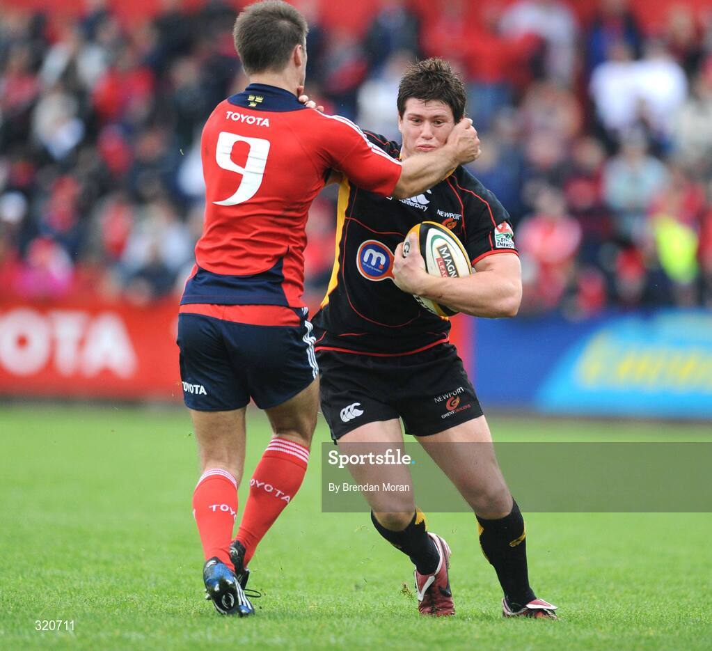 Sportsfile - Munster v Newport Gwent Dragons - Magners League - 320711