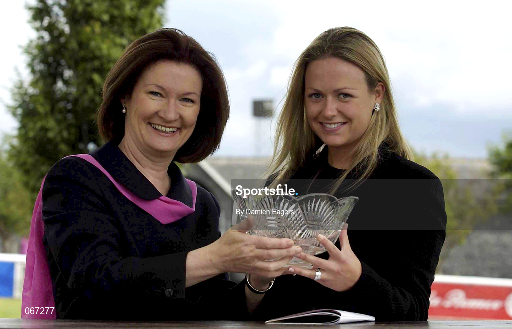 Sportsfile - Horse Racing from The Curragh - 067277