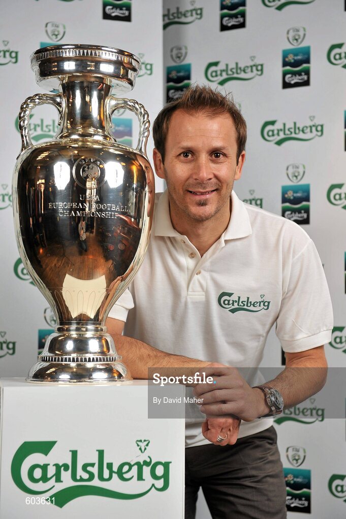 Sportsfile - Carlsberg bring UEFA Euro 2012™ trophy to Dublin - 603631